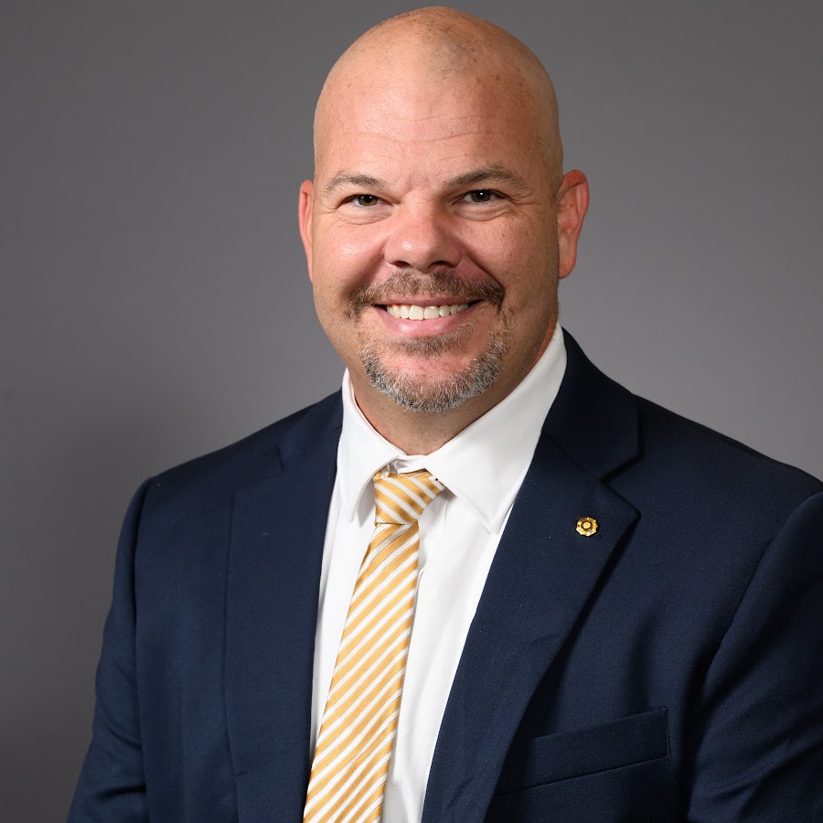 AMLnZu9h74IMFty_US5LlEb3SaNZc3KJ_7L43S01ePVDUQ=s900-c-k-c0x00ffffff-no-rj