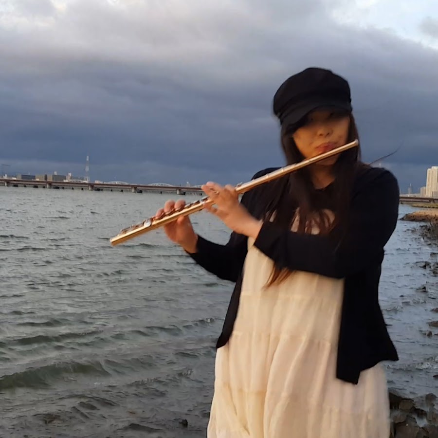 AMLnZu9kP6vUmakKZB1lO4Ikq_5oSz7XguEFLuNMHMZfrw=s900-c-k-c0x00ffffff-no-rj