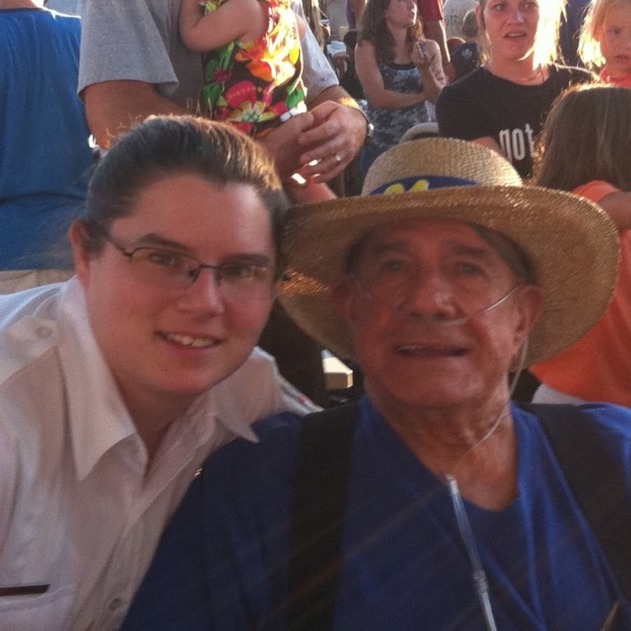 AMLnZu9nfrxQE_rO1Ao4hGunHQBS7jGKu-DEYvyWXFUN2w=s900-c-k-c0x00ffffff-no-rj