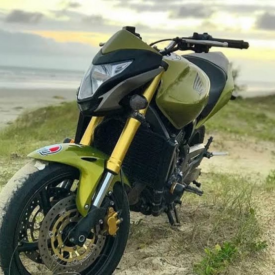 AMLnZu9oVxEGnV7soa_cxTkaFtxRB4hLMo78XZRRoj_G=s900-c-k-c0x00ffffff-no-rj