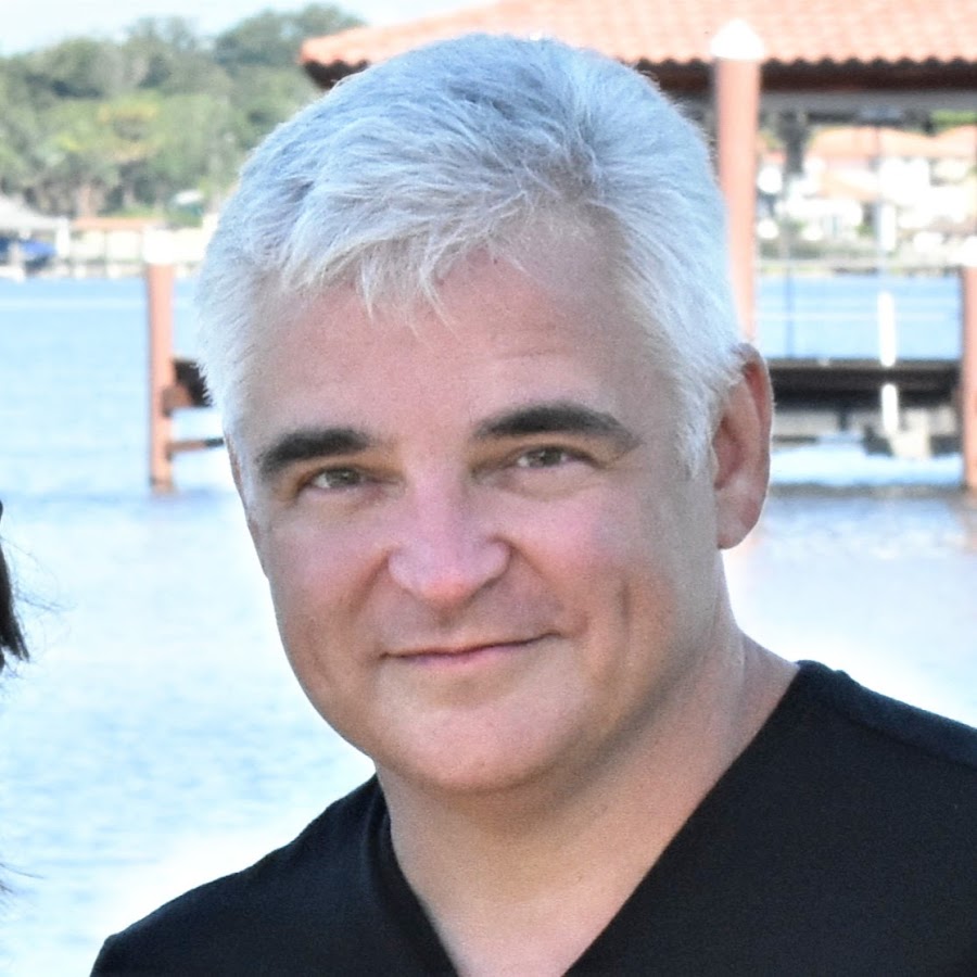 AMLnZu9t2b5E_uws9e1ERtCS_kQ9VpzR9u886Q2W2NrCcZs=s900-c-k-c0x00ffffff-no-rj