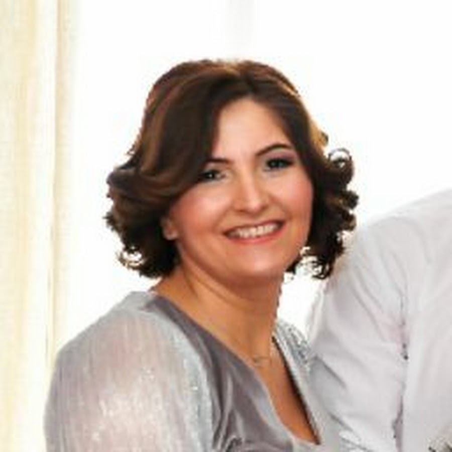 AMLnZu9tKBhBLzEynSYVb_UbCvsSWZ6BWnUANRArRcQWYg=s900-c-k-c0x00ffffff-no-rj