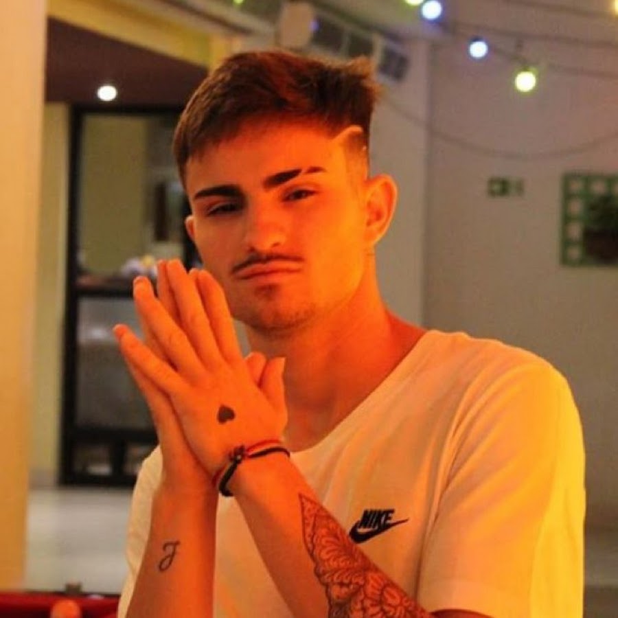 AMLnZu9vBP74ftUPgonCxs1Ov9j8rFEqEJs5qT6yDON5=s900-c-k-c0x00ffffff-no-rj