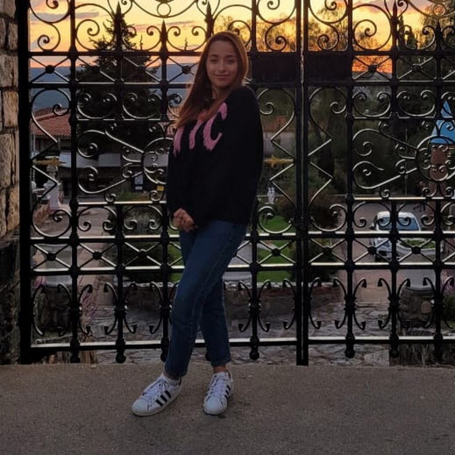 AMLnZu9weqOOpsuIiFfY8RglZO0KZhxHkDcwQpJl2V_MmNg=s900-c-k-c0x00ffffff-no-rj