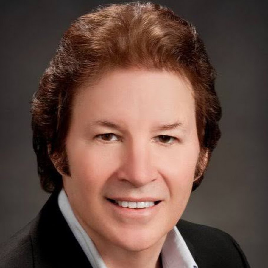 AMLnZu9yT6wRUh00wBfoa9D9Q7n-akV420x8YWgnTNVF=s900-c-k-c0x00ffffff-no-rj