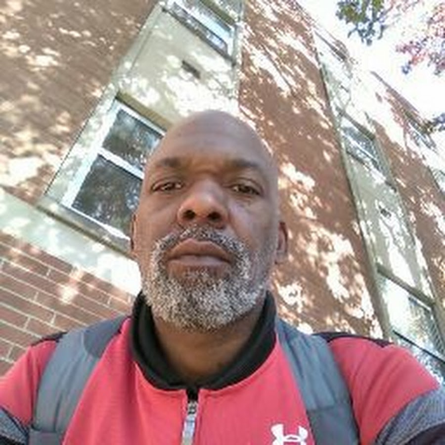 AMLnZu_0f1IvzSwnMb17j5x_kCqbA5exq3O0jnW8OH_DKQ=s900-c-k-c0x00ffffff-no-rj