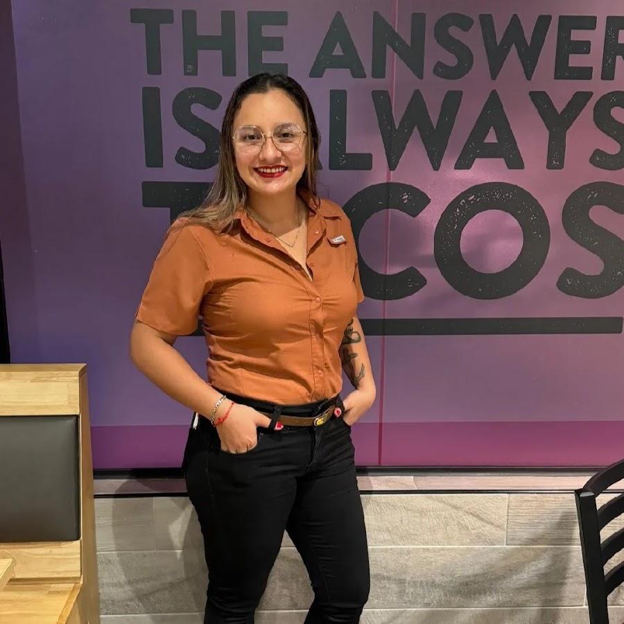 AMLnZu_2I4fj42v7FfneBKZbUpomV-jGVzeQ1lTqxXcy77E=s900-c-k-c0x00ffffff-no-rj