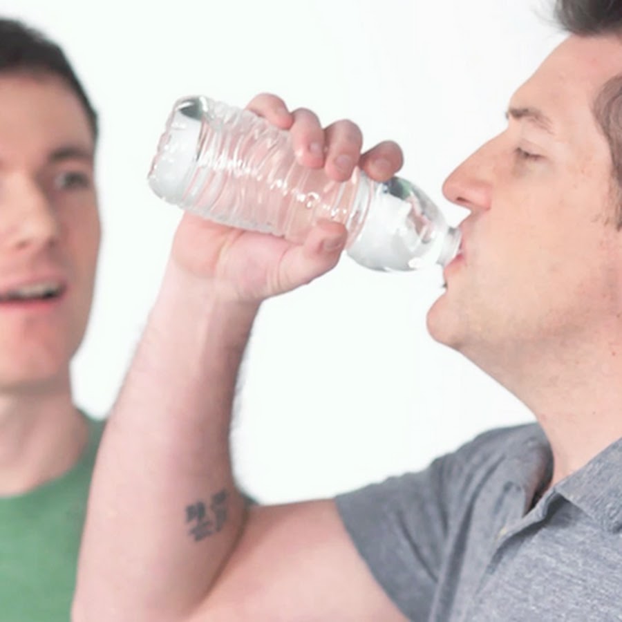 AMLnZu_87yXFIsu_qlS9KvMYQ1XuwLbRu-OdehJdm7qA=s900-c-k-c0x00ffffff-no-rj