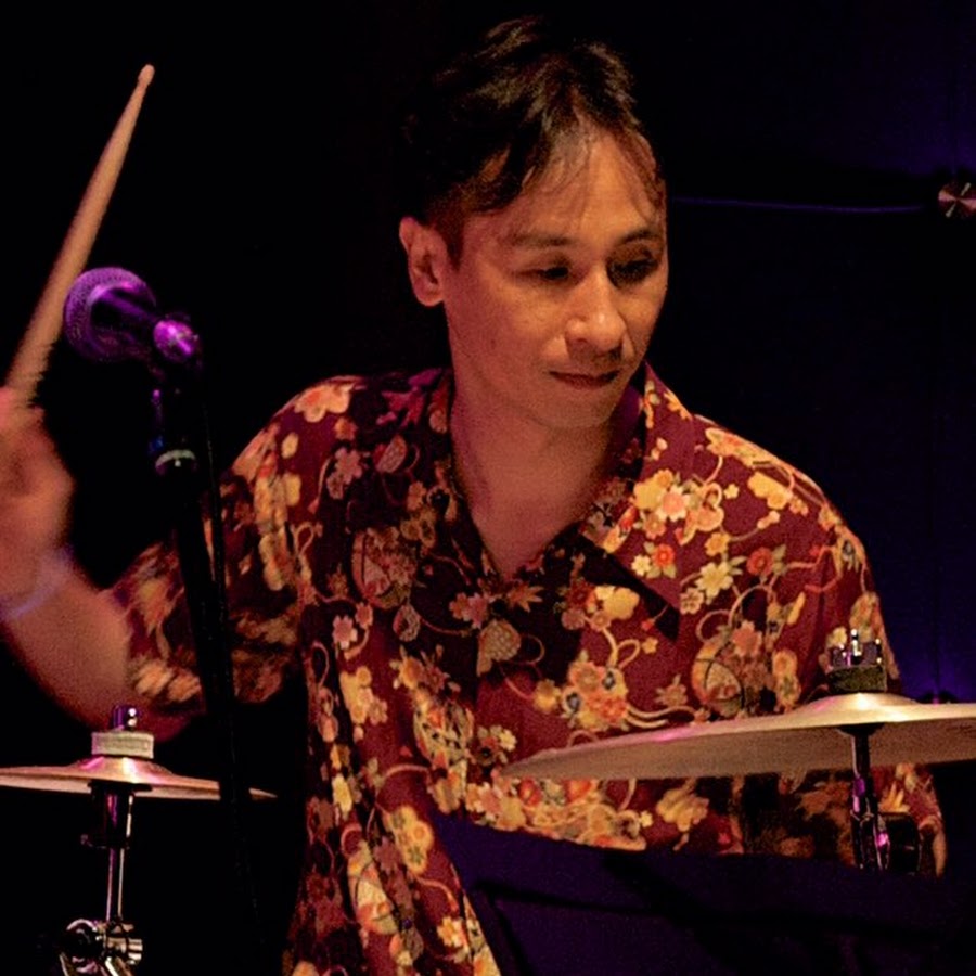 AMLnZu_9s0L6h6R8F22SPSZEp4l7b2zKkvknr9XWXUZi=s900-c-k-c0x00ffffff-no-rj