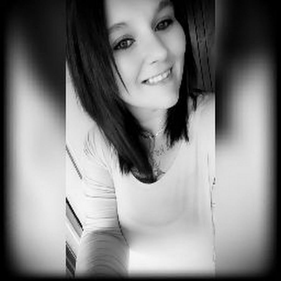 AMLnZu_GCNzFgyNMgs46c_P_D26QVdETp02mSN4_qg7gv9g=s900-c-k-c0x00ffffff-no-rj