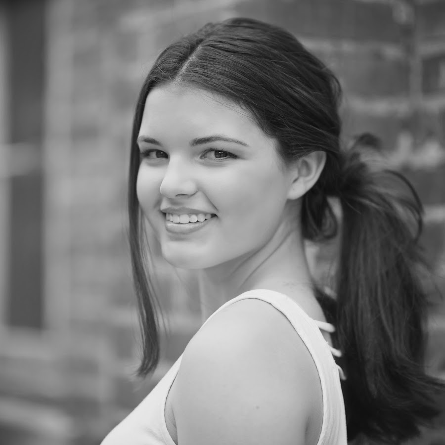 AMLnZu_Gj0IC5vDTksHxvUSTUhK-FzAdB8w_9hCi7bin=s900-c-k-c0x00ffffff-no-rj