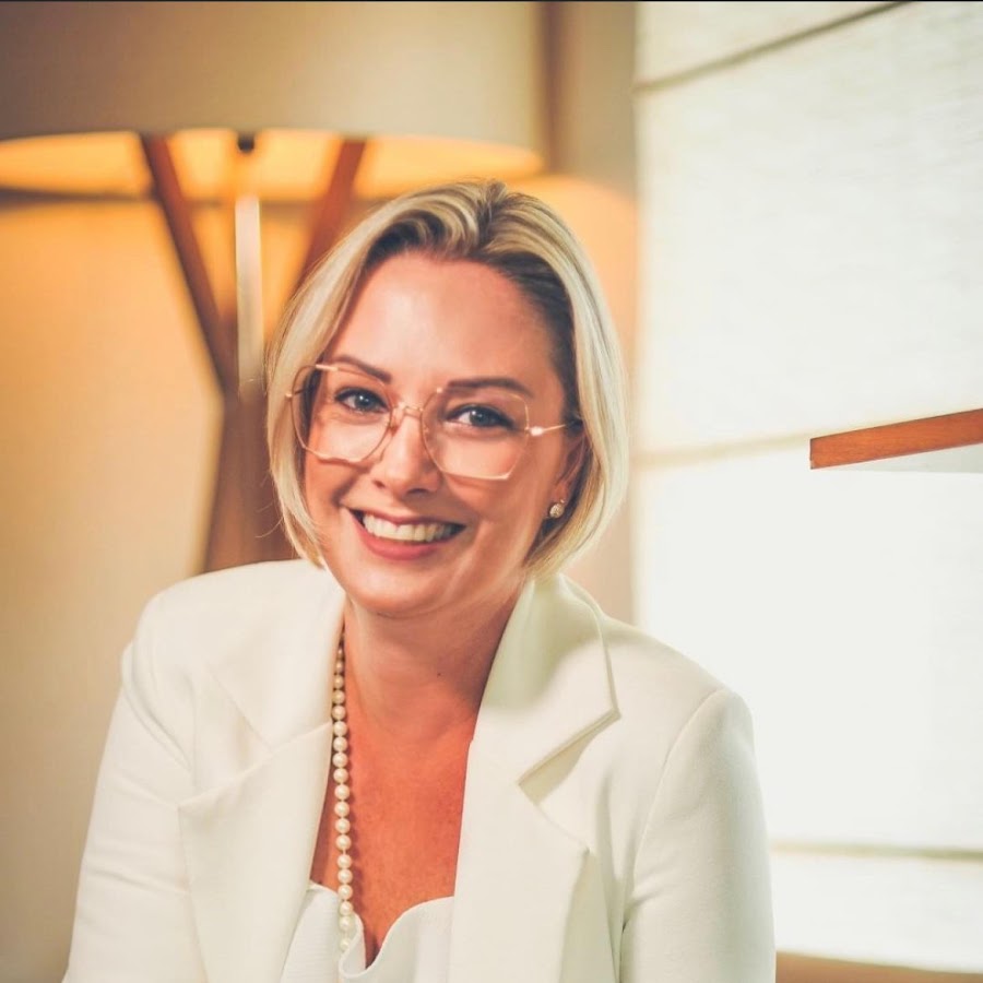 AMLnZu_HxBo_cdXtx5YG_66IJhCBNUQ4_UUgThG3QxfDE5Q=s900-c-k-c0x00ffffff-no-rj