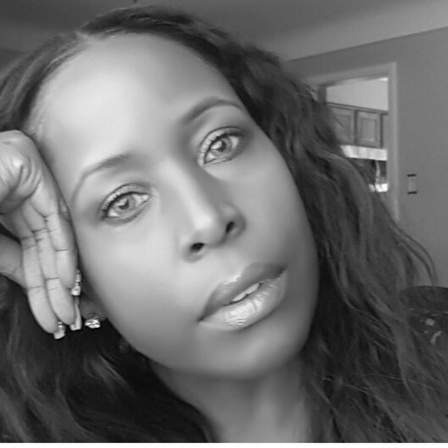 AMLnZu_IEl_lREZfheGTpgFeYwnt99KupJTynTB4QZ8nHA=s900-c-k-c0x00ffffff-no-rj