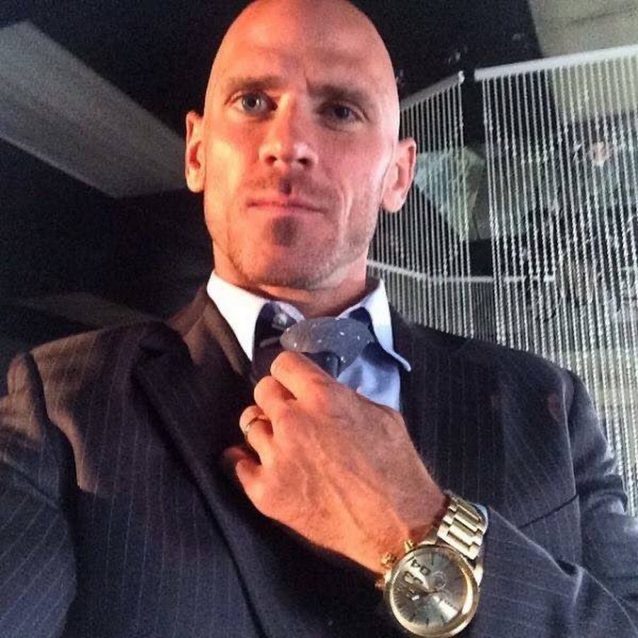 AMLnZu_JSX4ilj1Lx1JkzgdUTBsFEDOCTRGv1Bi3fqXc=s900-c-k-c0x00ffffff-no-rj