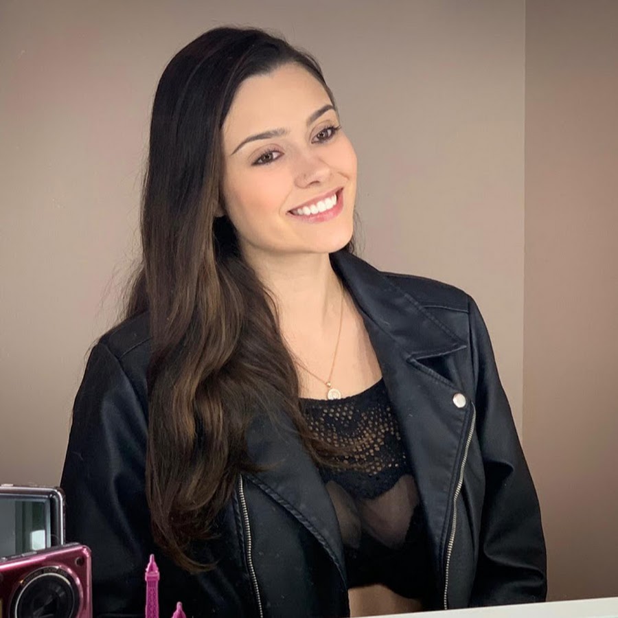 AMLnZu_KlX2QJ6aUO_U3-fUfSj9kmvzeh8cB0V6x9qQw=s900-c-k-c0x00ffffff-no-rj