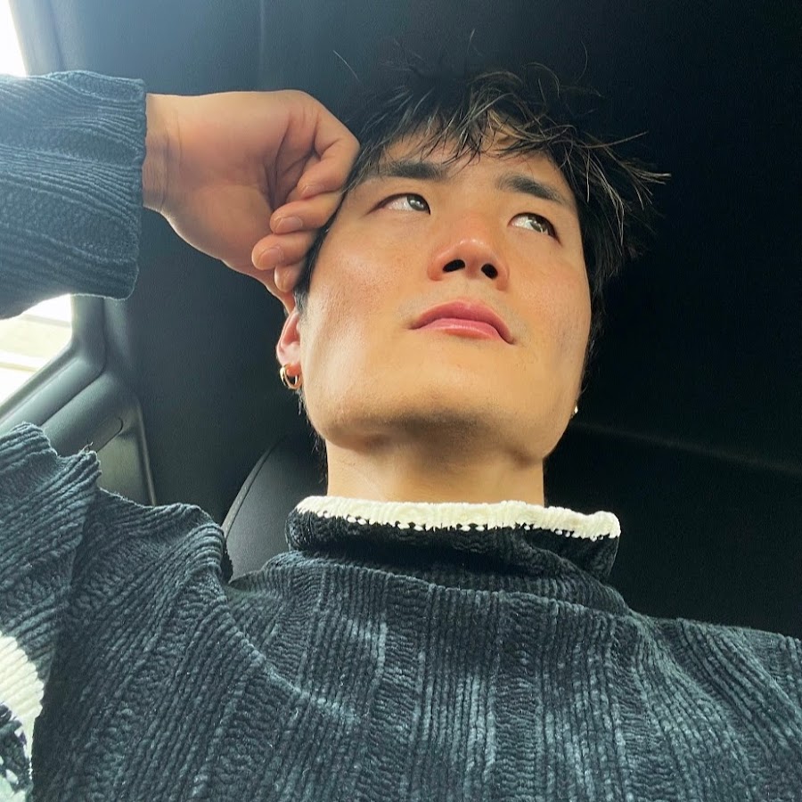 AMLnZu_L1wu-ZE_yl1gz77knj_wJ66ZqJDWuU0qptAlmOQ=s900-c-k-c0x00ffffff-no-rj