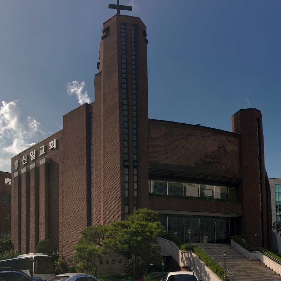 AMLnZu_MoC0d1fHLsGinAwWnaJ3cqFfn240SBbe2D0OL=s900-c-k-c0x00ffffff-no-rj