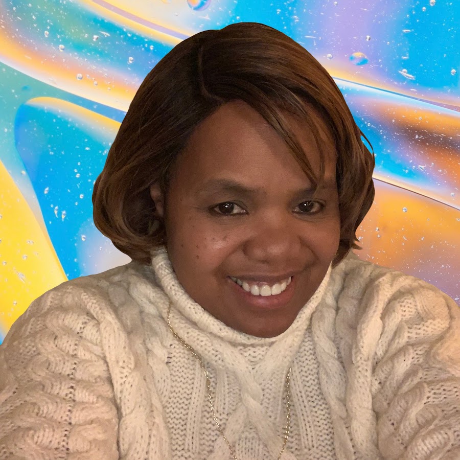 AMLnZu_O1ELkk0I740LOnyCW8H9bfOwn_yuyTXlBGWDP9g=s900-c-k-c0x00ffffff-no-rj