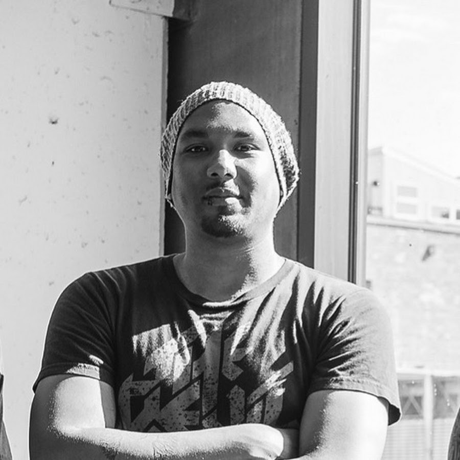 AMLnZu_OtXv3yBV_FTch_otldoourrelCa6qgMglagW1sA=s900-c-k-c0x00ffffff-no-rj