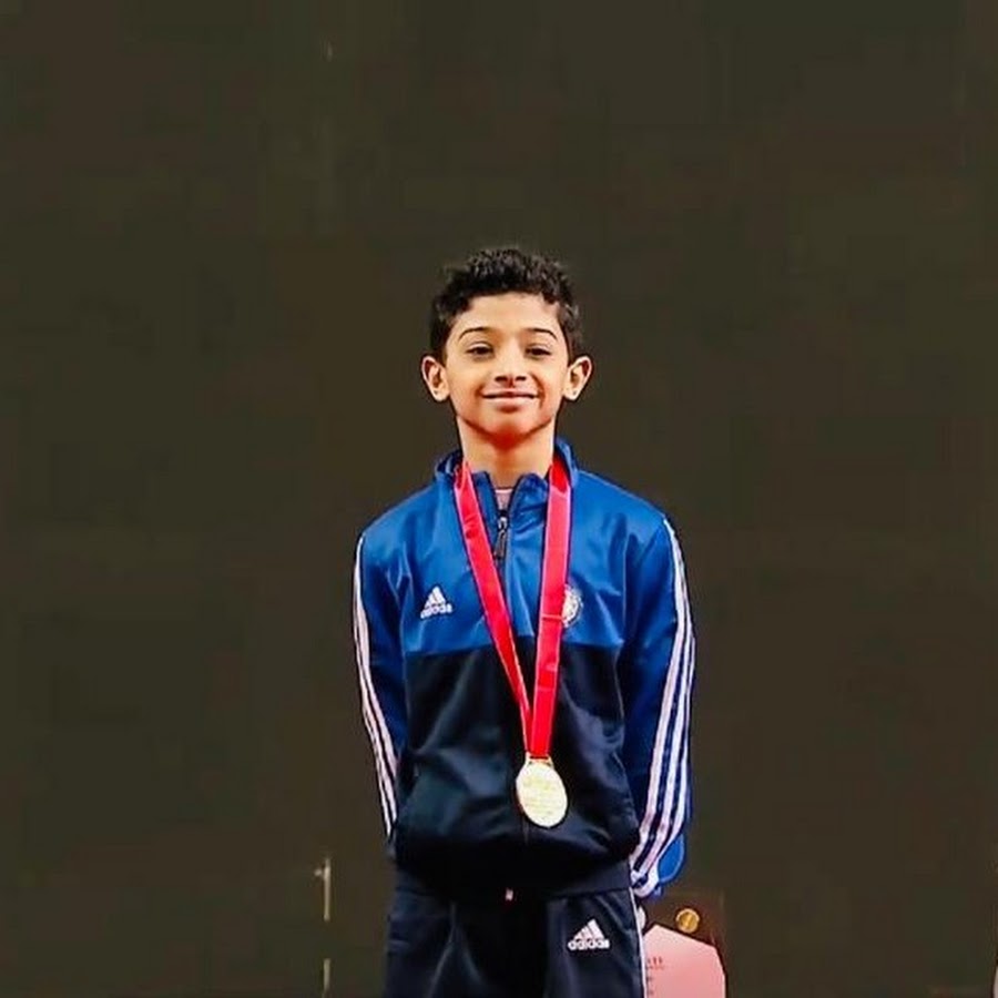 AMLnZu_T9hIkiEuh4-NFRm_gfMAdetNsAZ_09aE_FvAE=s900-c-k-c0x00ffffff-no-rj