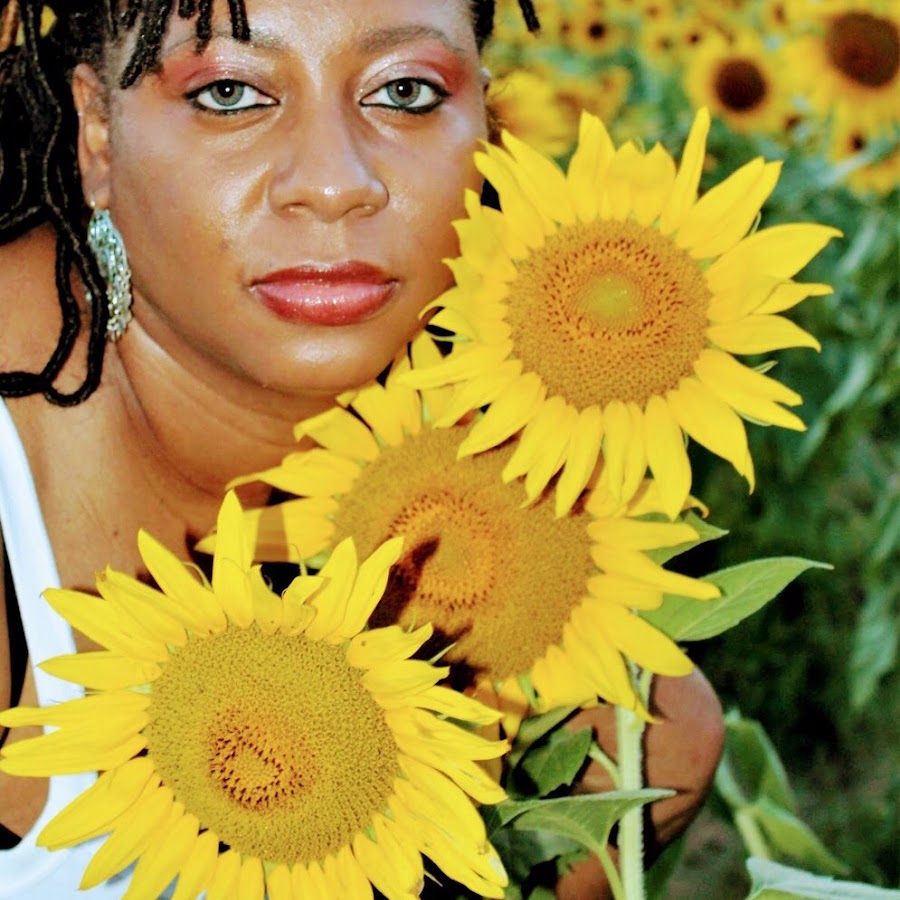 AMLnZu_TFpCFc8DDNq2zRj6J4ZdVh0eqhw43tCHlZJ0bYJg=s900-c-k-c0x00ffffff-no-rj