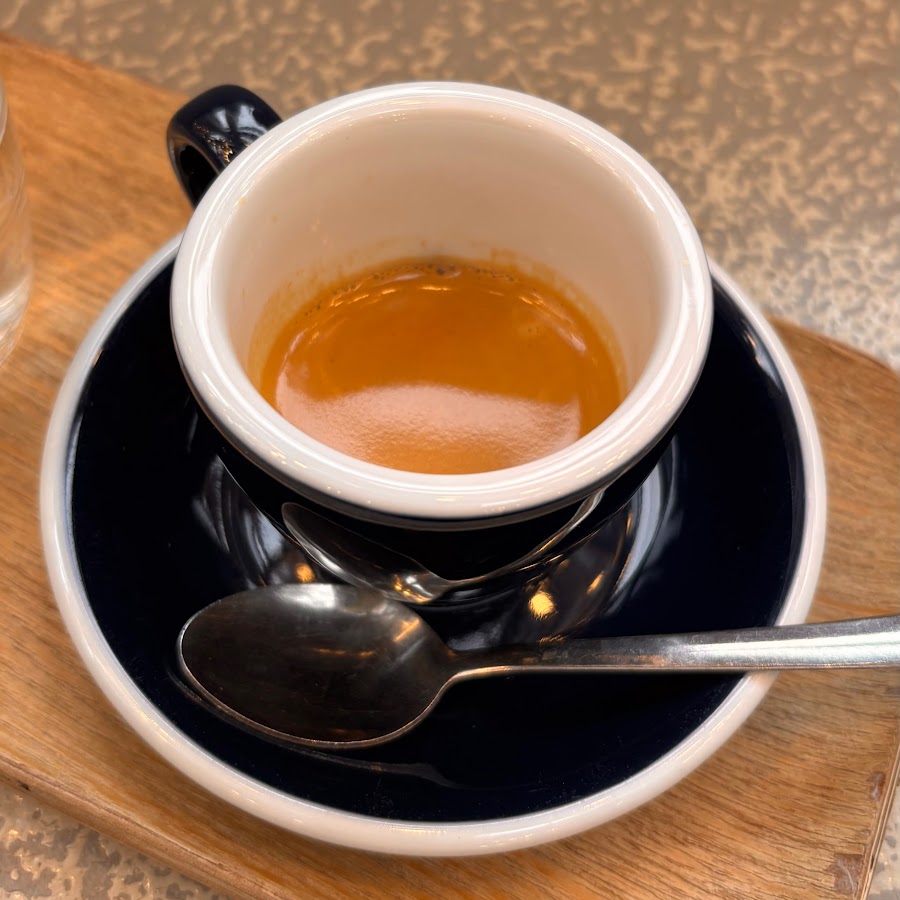 AMLnZu_V1Rd3U9h-oQfea6IUiSfiyIaJTNikxiyYobk_NQ=s900-c-k-c0x00ffffff-no-rj