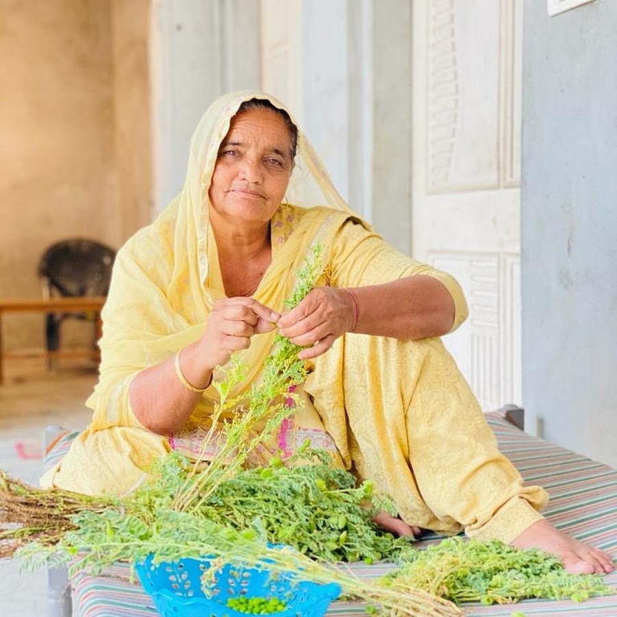 AMLnZu_Wb5P_gwXJRMN9OdkI7nsibB8ub8P94Vu25FtP=s900-c-k-c0x00ffffff-no-rj