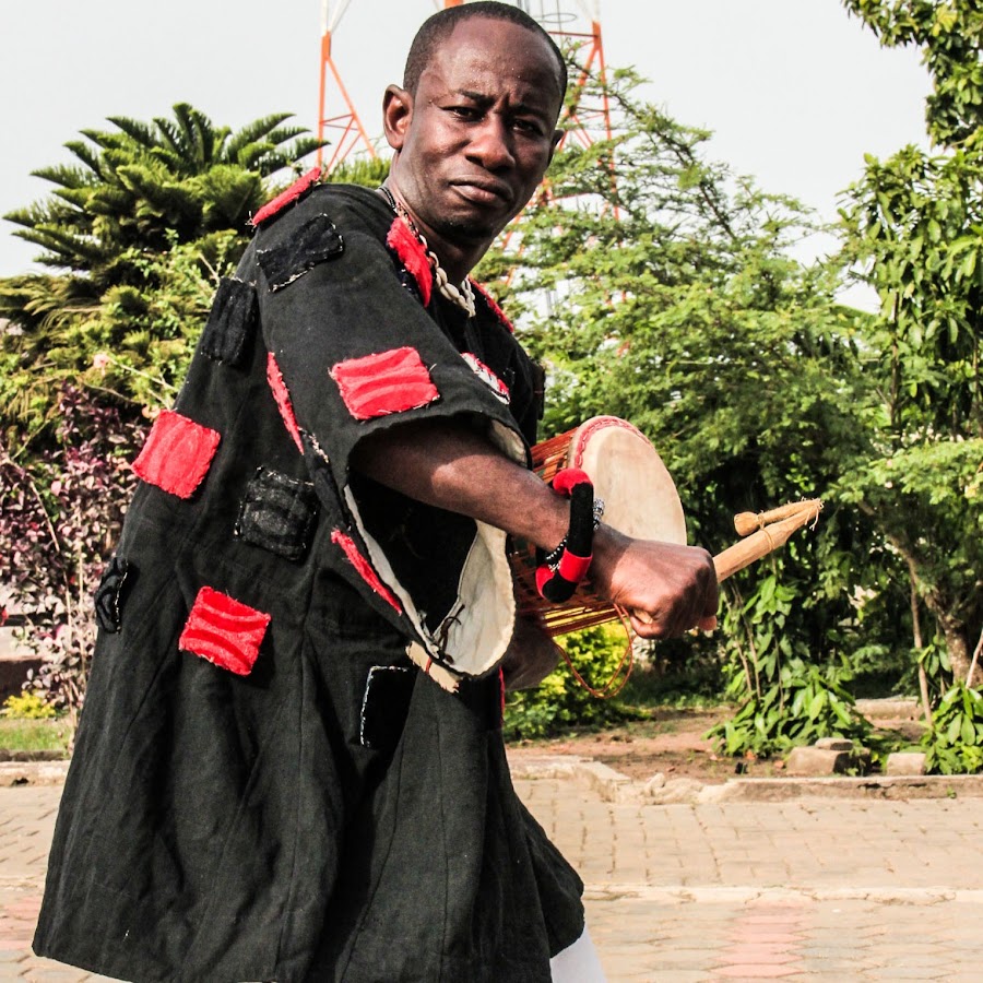 AMLnZu_bY8_cQV2Kb2_kUYM8GybCNmHsN5QiGkqsguwZ=s900-c-k-c0x00ffffff-no-rj