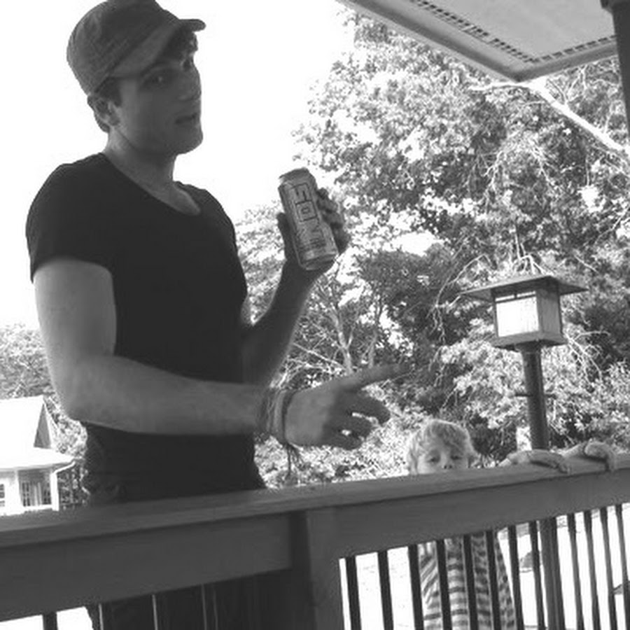 AMLnZu_cFurm06qvWq3z-QA1D0l-lY9h_8ZdzoVZrzm7Kw=s900-c-k-c0x00ffffff-no-rj