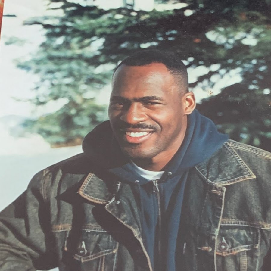 AMLnZu_dZBCmkCfUvoNMLONLYaE4FFUHwYYu5fJWM0iEiA=s900-c-k-c0x00ffffff-no-rj