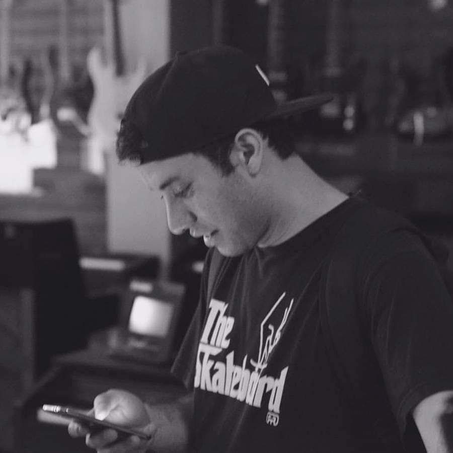 AMLnZu_dhe7ytufphCM1ZNsu2dg0oPmn8ugqcidDwEM6=s900-c-k-c0x00ffffff-no-rj