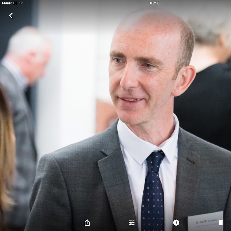 AMLnZu_mezPU6tKuZuzSD4vgD8-N47EWLguihZyw2chUmg=s900-c-k-c0x00ffffff-no-rj